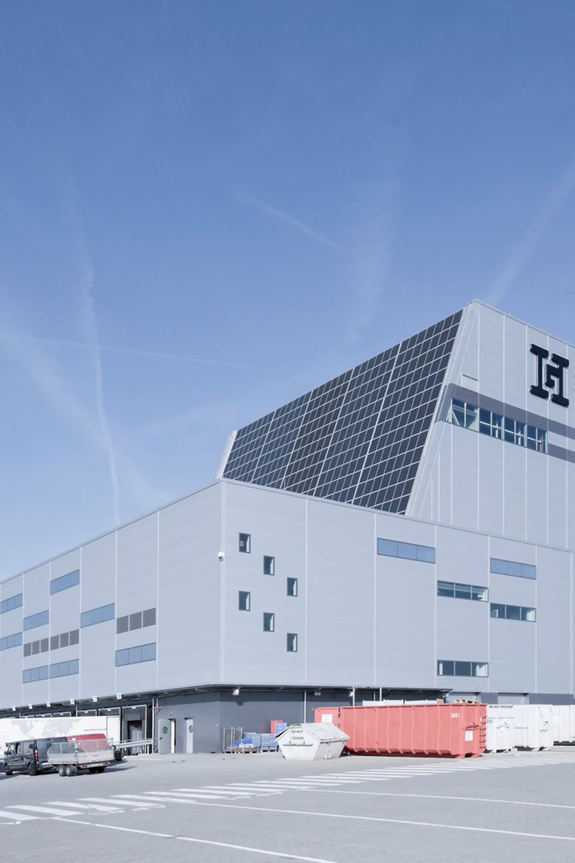 Highlight image - Case Study Heinemann | SSI SCHAEFER