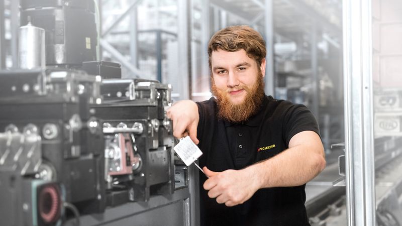 Apprenticeship as Toolmaker in stamping and forming technology | SSI ...