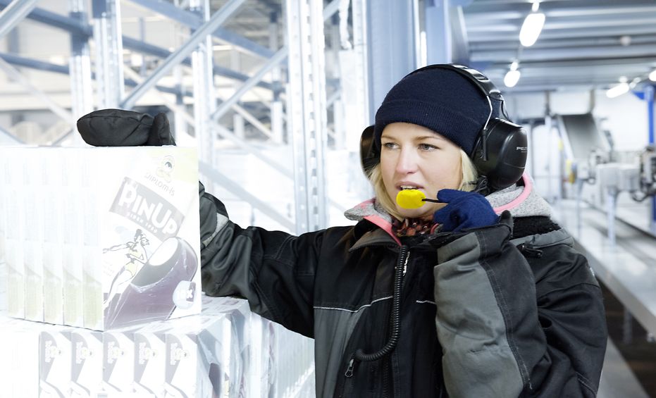 Pick by Voice | SSI SCHAEFER