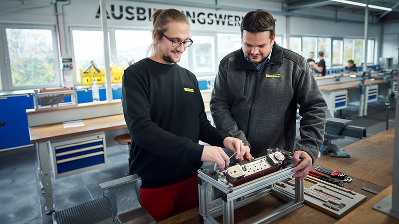 Apprenticeship as Toolmaker in stamping and forming technology | SSI ...