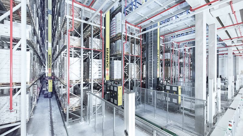 6 Myths about Automation in Intralogistics | SSI SCHAEFER