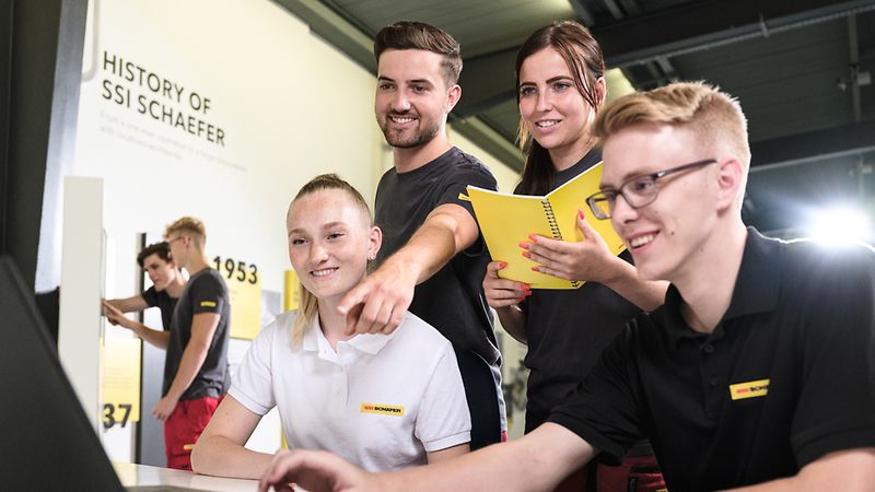 Pupils | SSI SCHAEFER