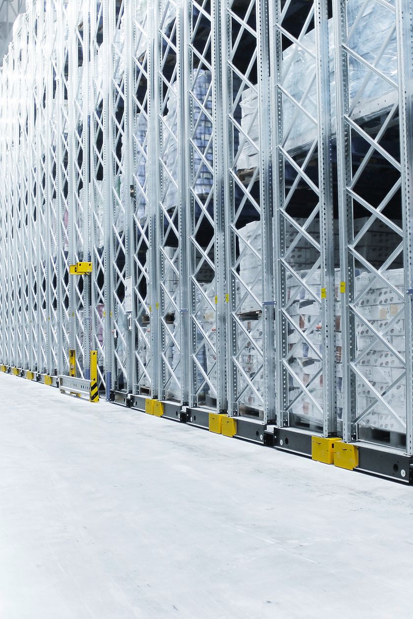 Mobile Racking (Type ESX) | SSI SCHAEFER