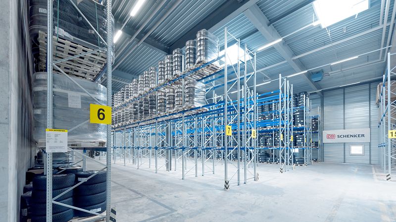 Logistik Suku Cadang yang Efisien untuk Industri Otomotif Swiss | SSI ...