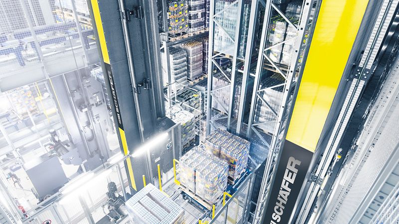 Shuttle Systems and Storage-Retrieval Machines | SSI SCHAEFER