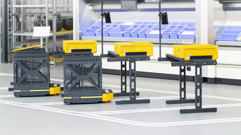 Combined, semi-automatic system solution | SSI SCHAEFER